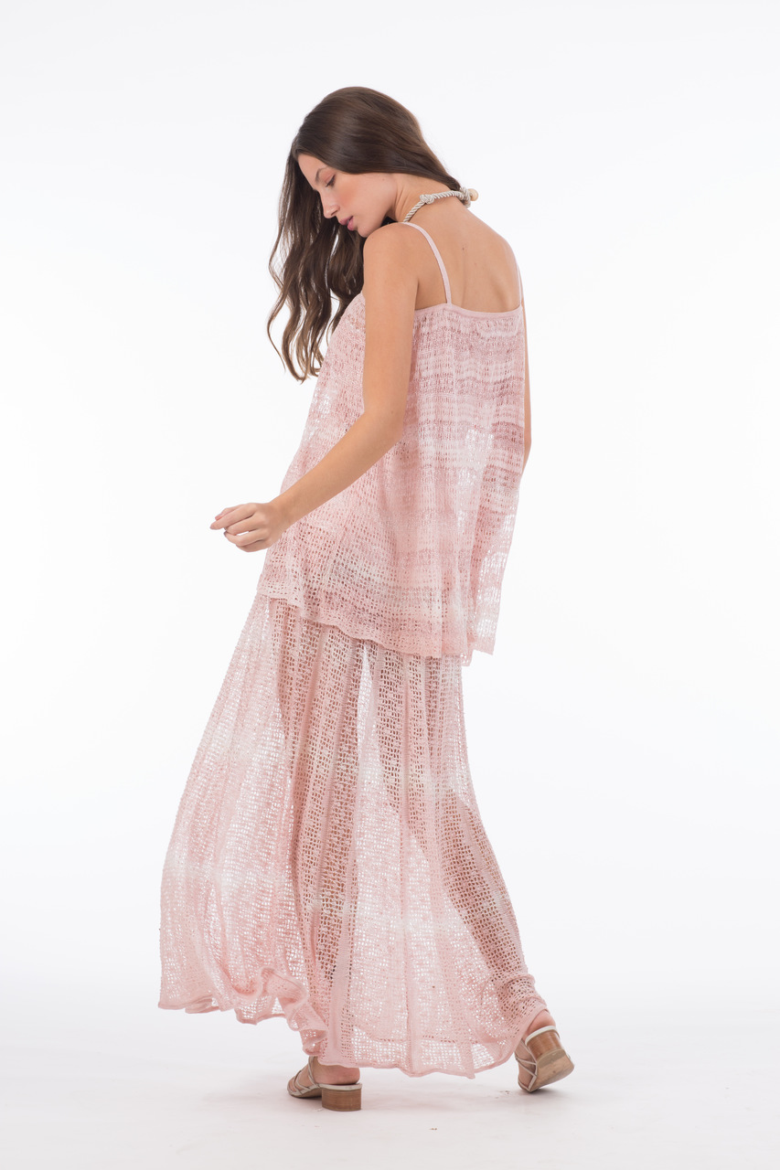 Meerk – Resort Wear Brand by Mariana Kuenerz