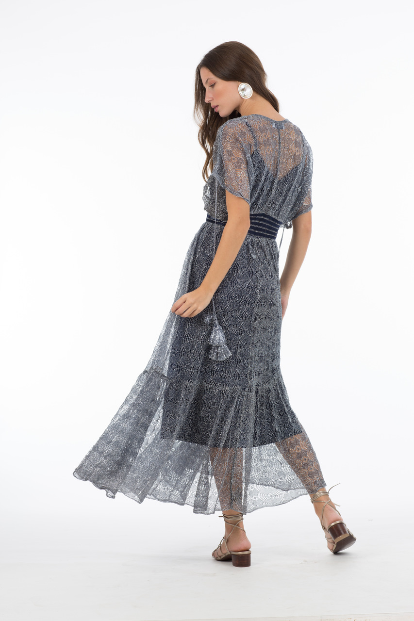 Meerk – Resort Wear Brand by Mariana Kuenerz